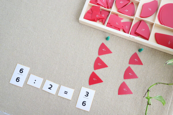 IMPRIMIBLE GRATIS de fracciones Montessori: Materiales para trabajar ...